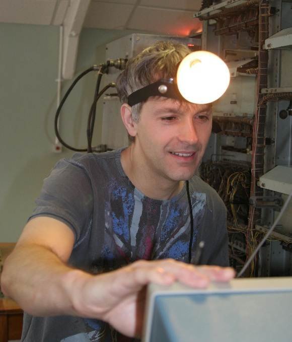 World’s oldest digital computer: Delwyn Holroyd - World’s oldest ...