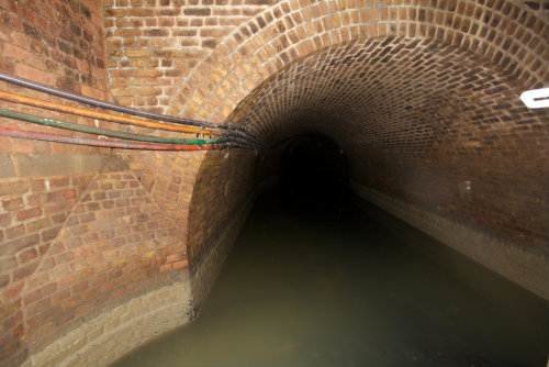 150-year-old Victorian London sewer tunnel - A tour of London’s ...