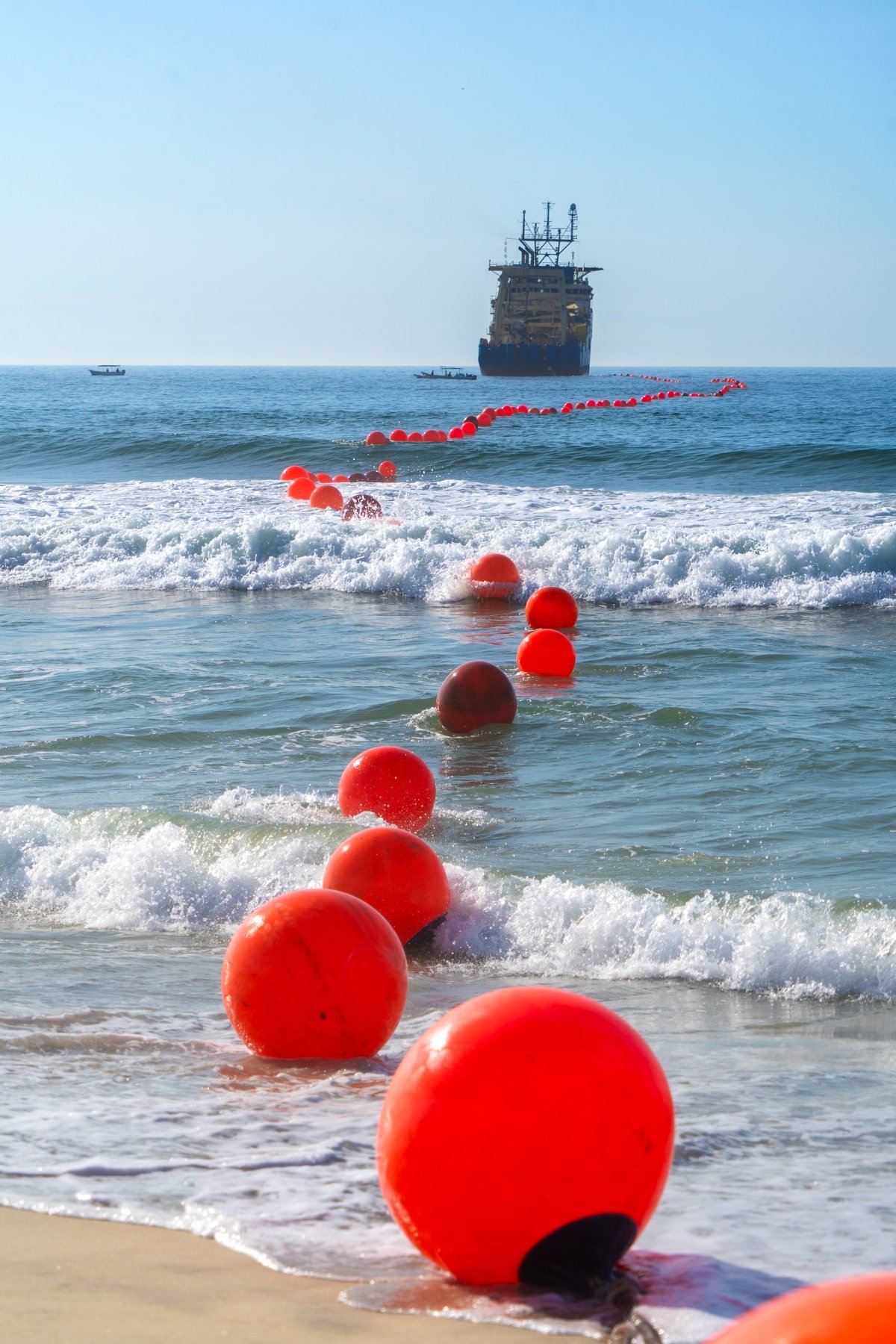 Inicia operaciones cable submarino de Telmex en el norte de México ...